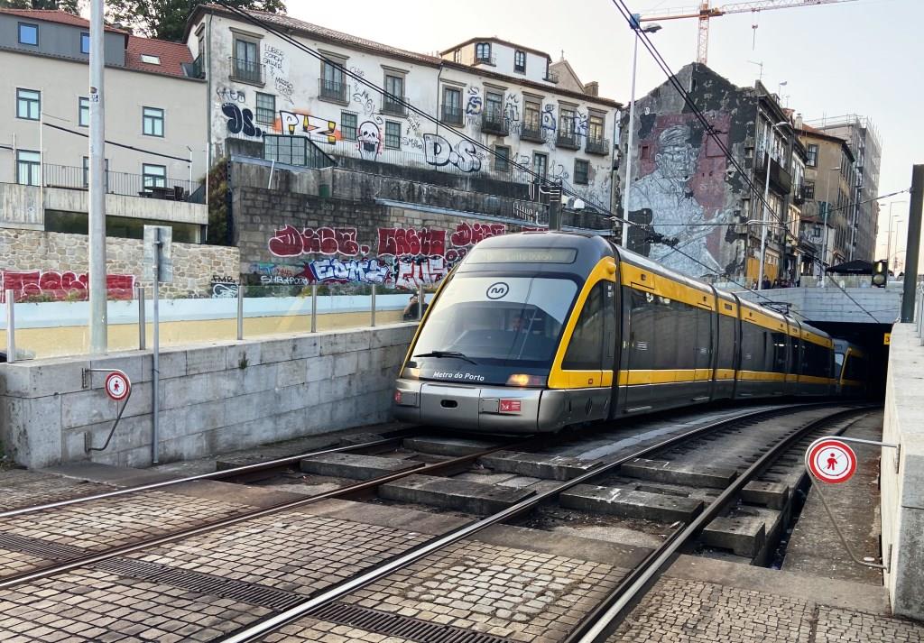 By Metro – Trains To Beyond